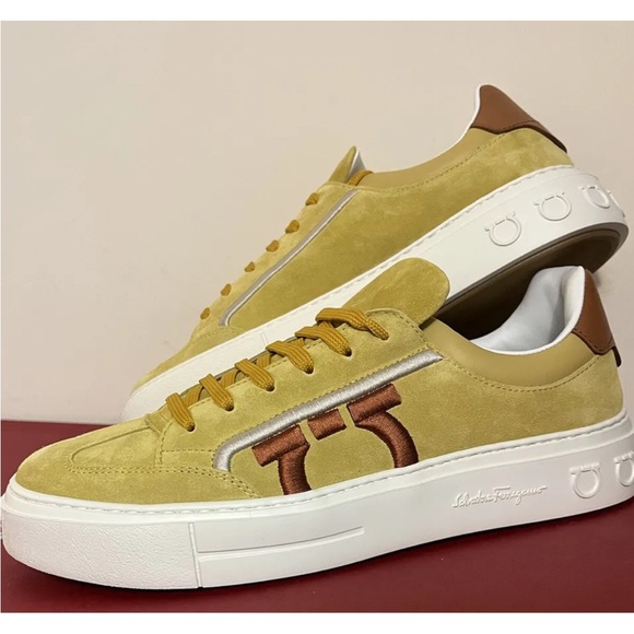 Salvatore Ferragamo | Shoes | Salvatore Ferragamo Borg Sz 7 M Sneakers ...